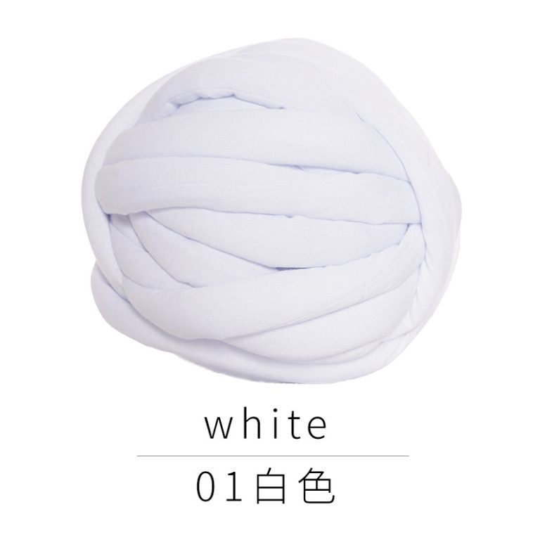 Big rolls of household textile yarn bees